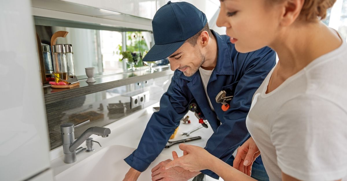 Customer Service Tips for Plumbers and HVAC Contractors